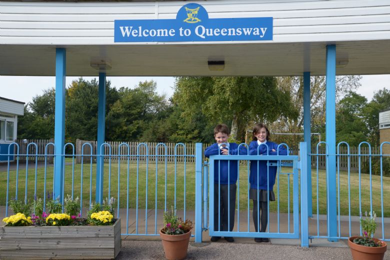 Queensway Primary School - Admissions